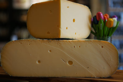 Chevre oignons caramelises – J'adore Fine Cheese and Chocolate